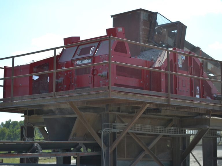 Buildex Banks on Wobbler Feeder, Roll Crushers - Rock Products Magazine